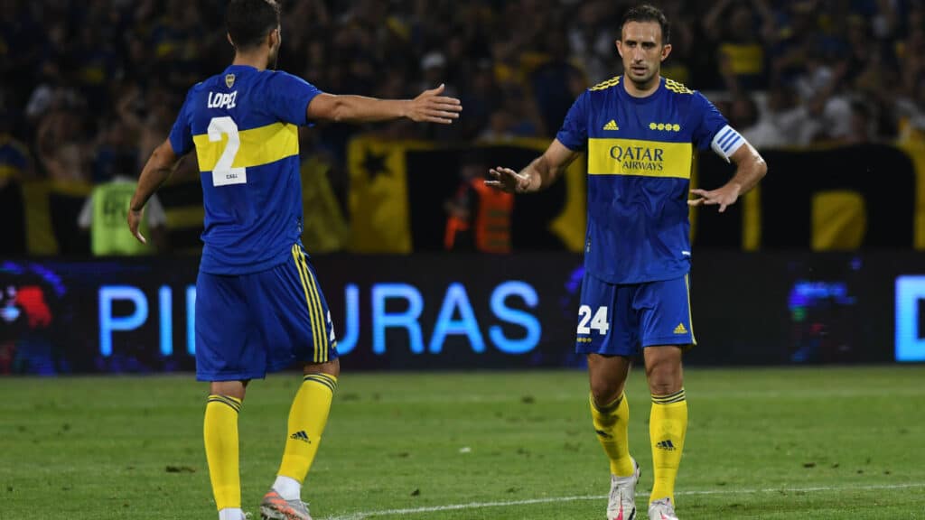 ¡Tremendo! Lisandro López se llevó los aplausos del hincha de Boca ...